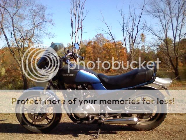 Suzuki GR650 - back to work... | DO THE TON